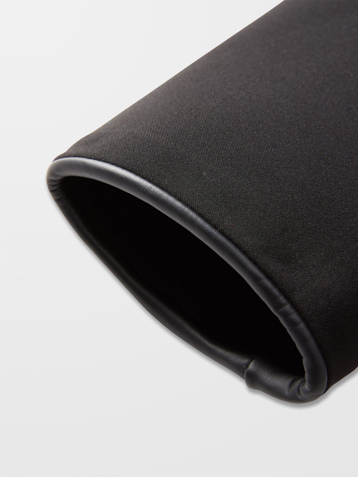 Modulator 2/2Mm Short Sleeve Full Wetsuit - BLACK - Men Modulator 2/2Mm Short Sleeve Full Wetsuit - BLACK - Men