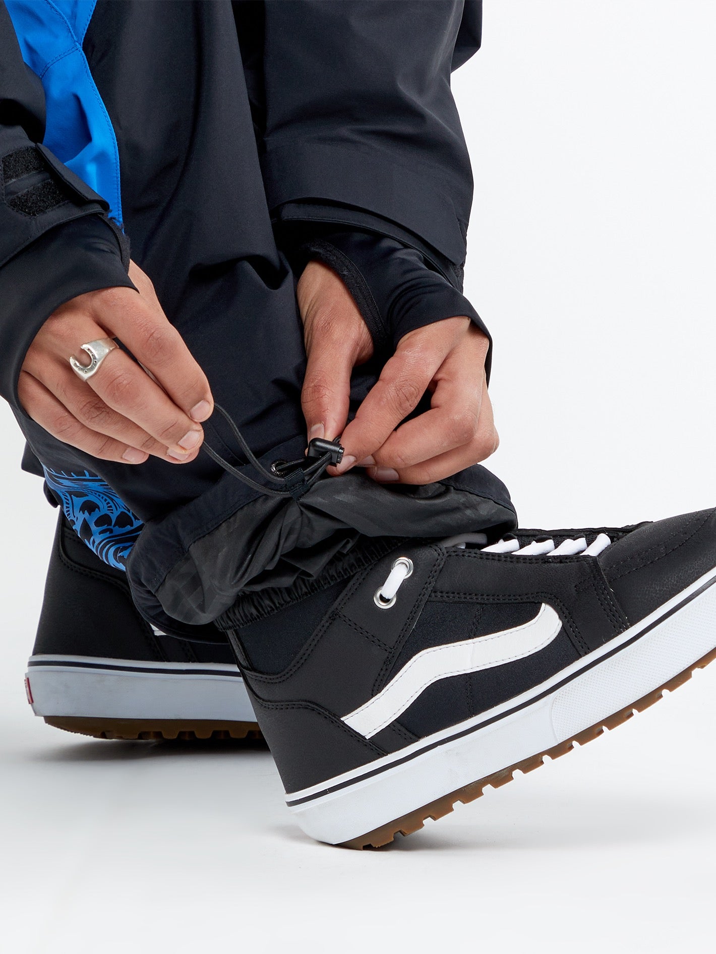 Jamie Lynn Gore-Tex Jumpsuit - ELECTRIC BLUE - Men - Volcom EU – Volcom ...