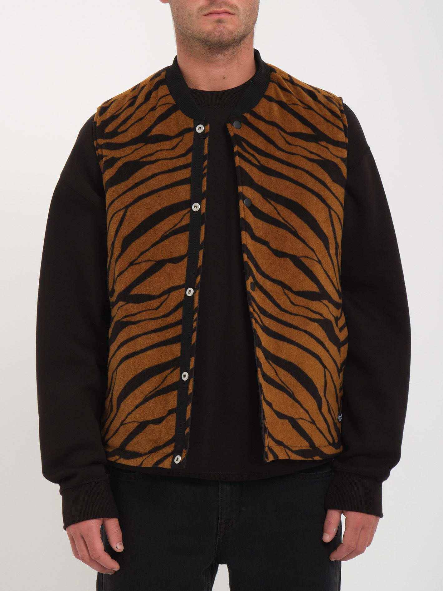 Bowered Vest (Reversible) - BITTER CHOCOLATE - Men - Volcom EUROPE ...