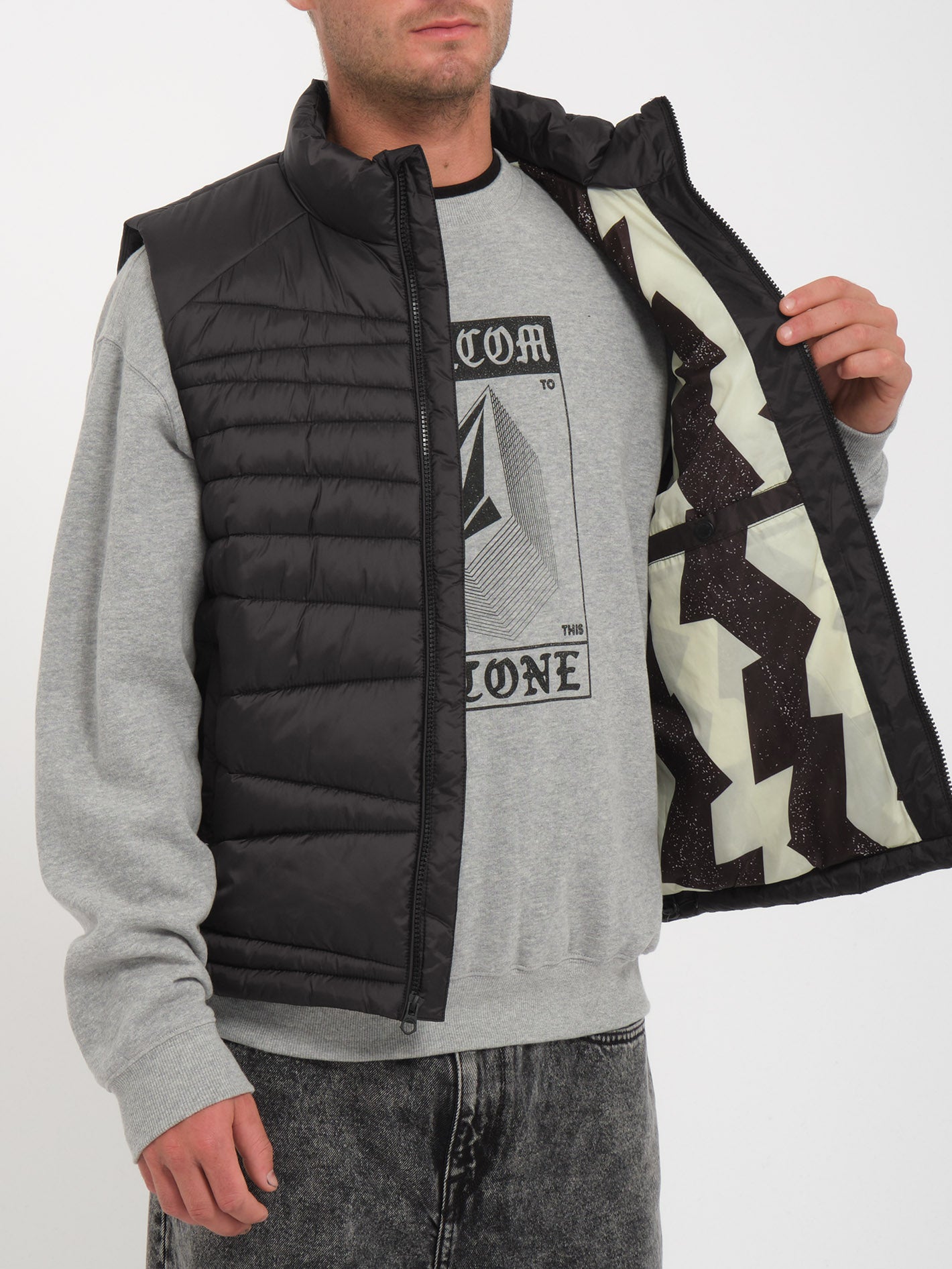 Earth Tripper Puff Vest - BLACK - Men - Volcom EUROPE – Volcom Europe