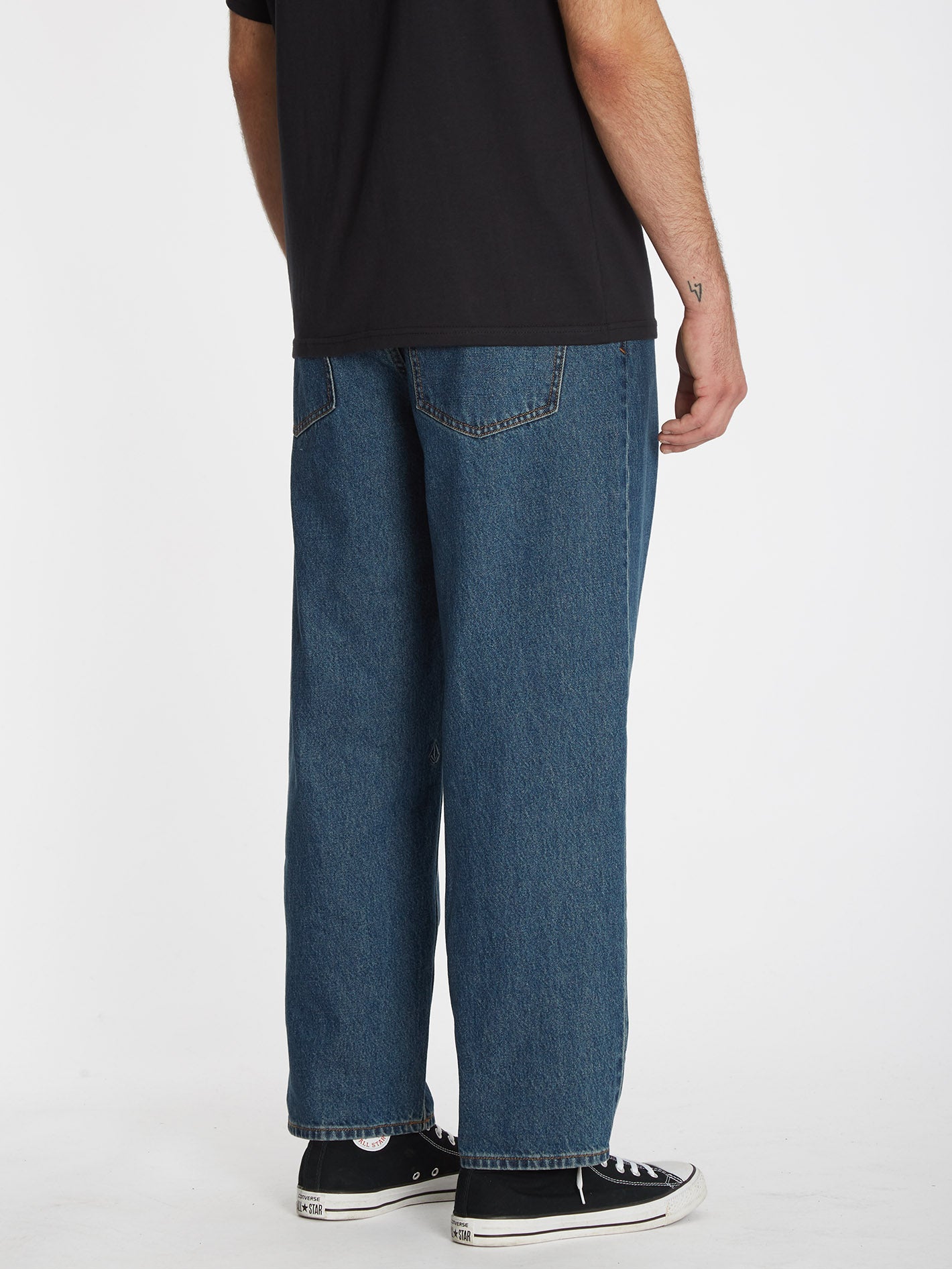 Billow Tapered Jeans - INDIGO RIDGE WASH - Men - Volcom EU – Volcom Europe